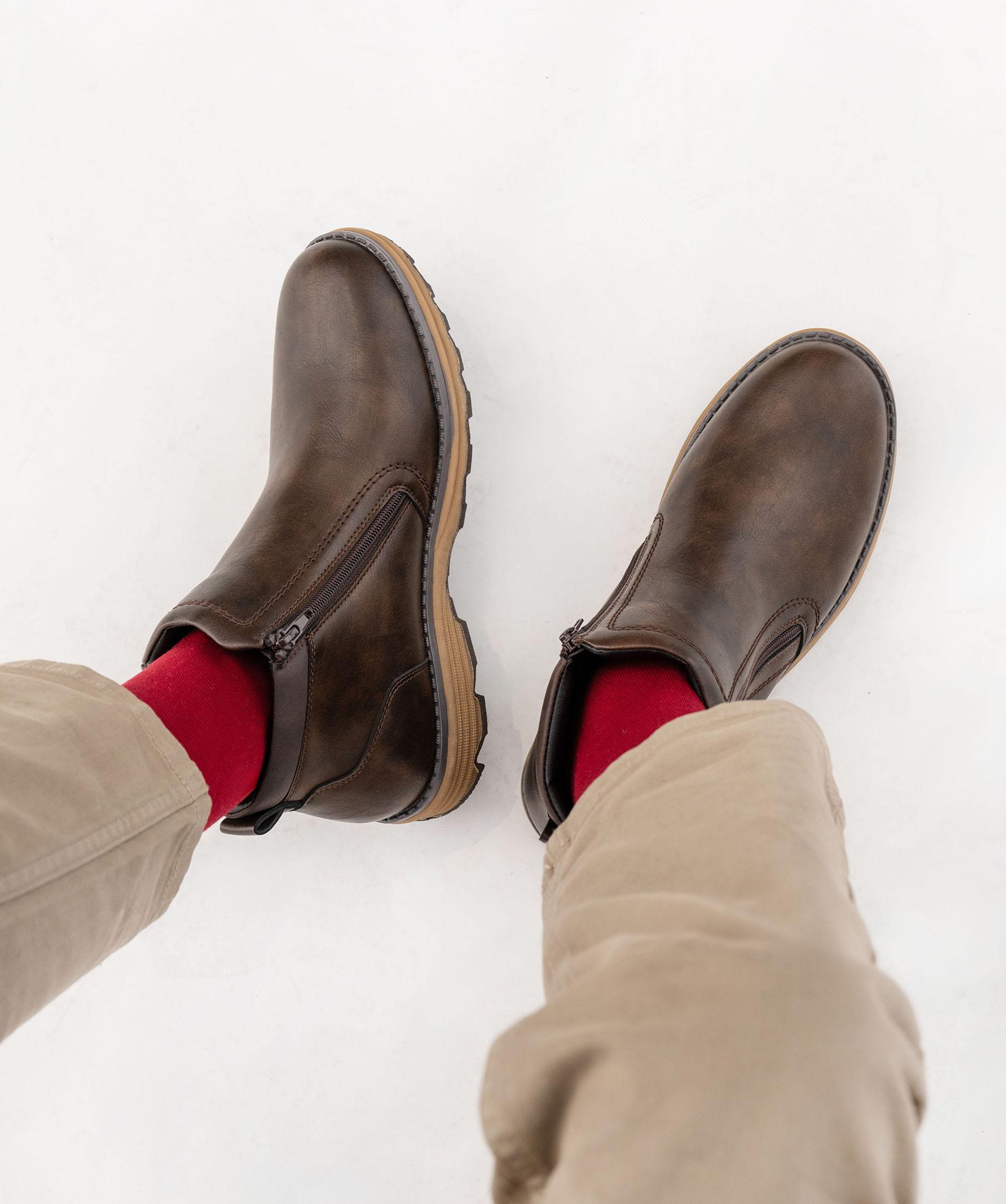 Boots homme confort unies à double zip et semelle crantée marron chine ...