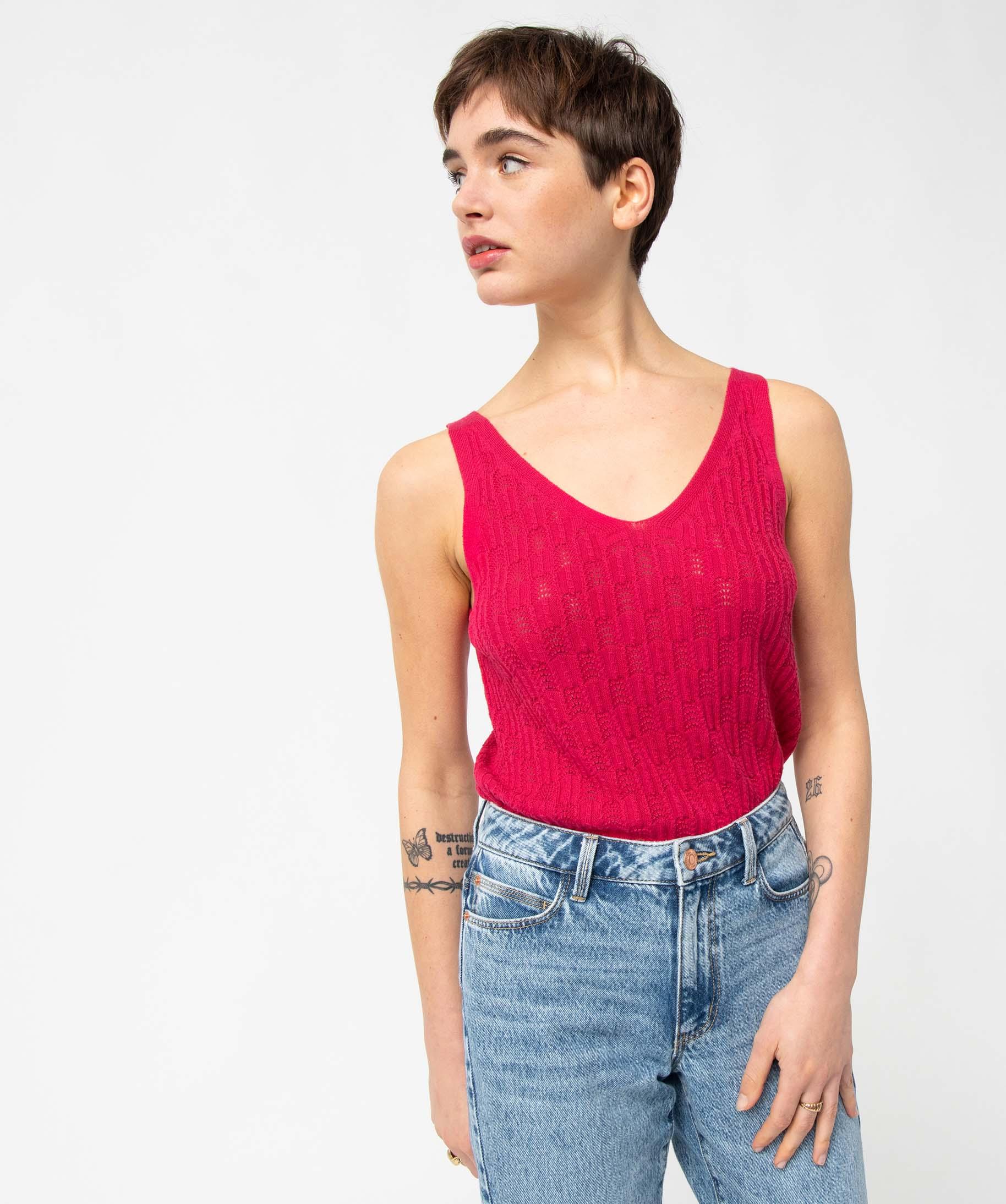 Débardeur femme en maille fantaisie avec double col V rose | GEMO