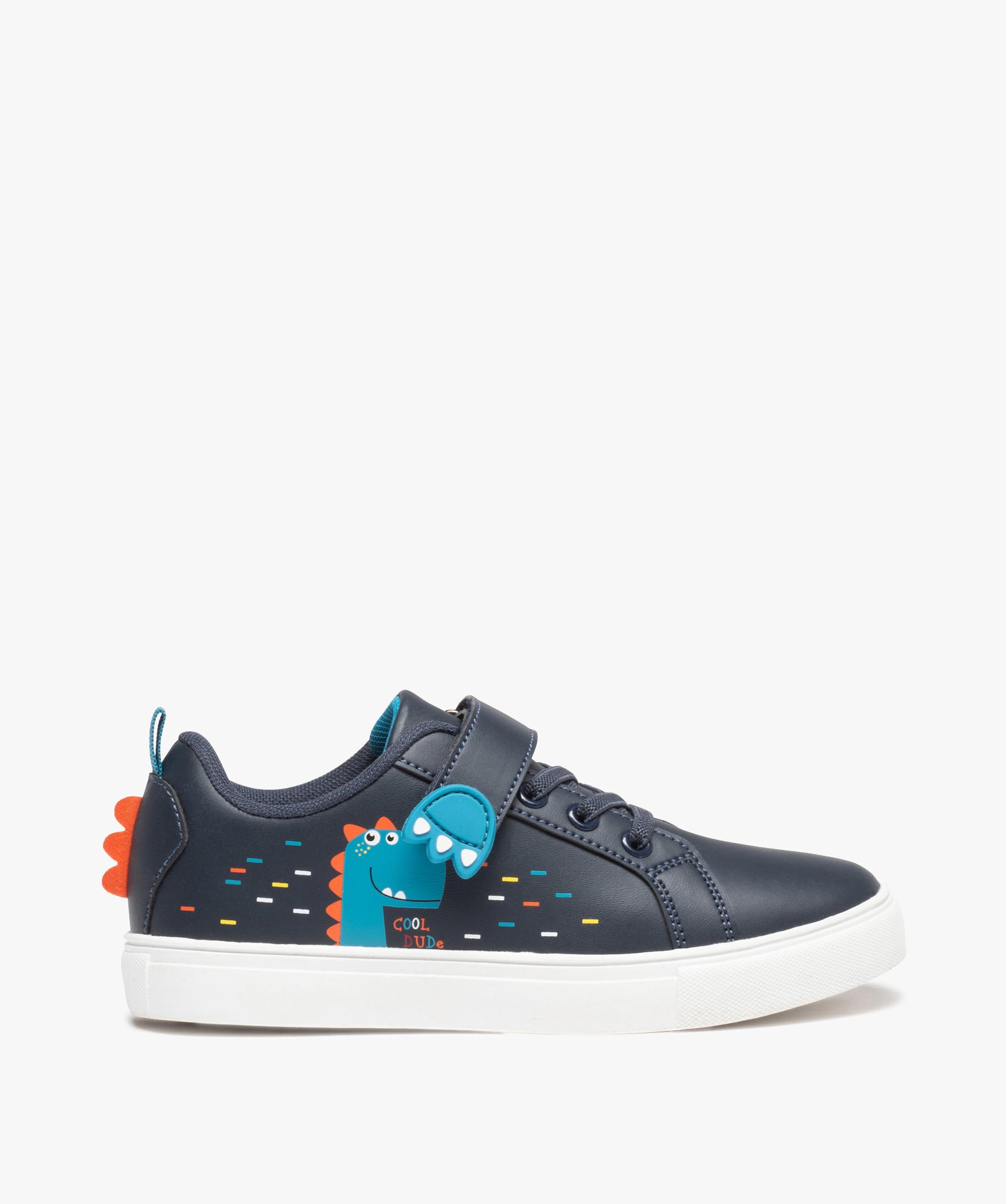 Baskets garçon unies détail dinosaure du 31 au 36 bleu fonce | GEMO Baskets garçon unies détail dinosaure du 31 au 36 bleu fonce | GEMO