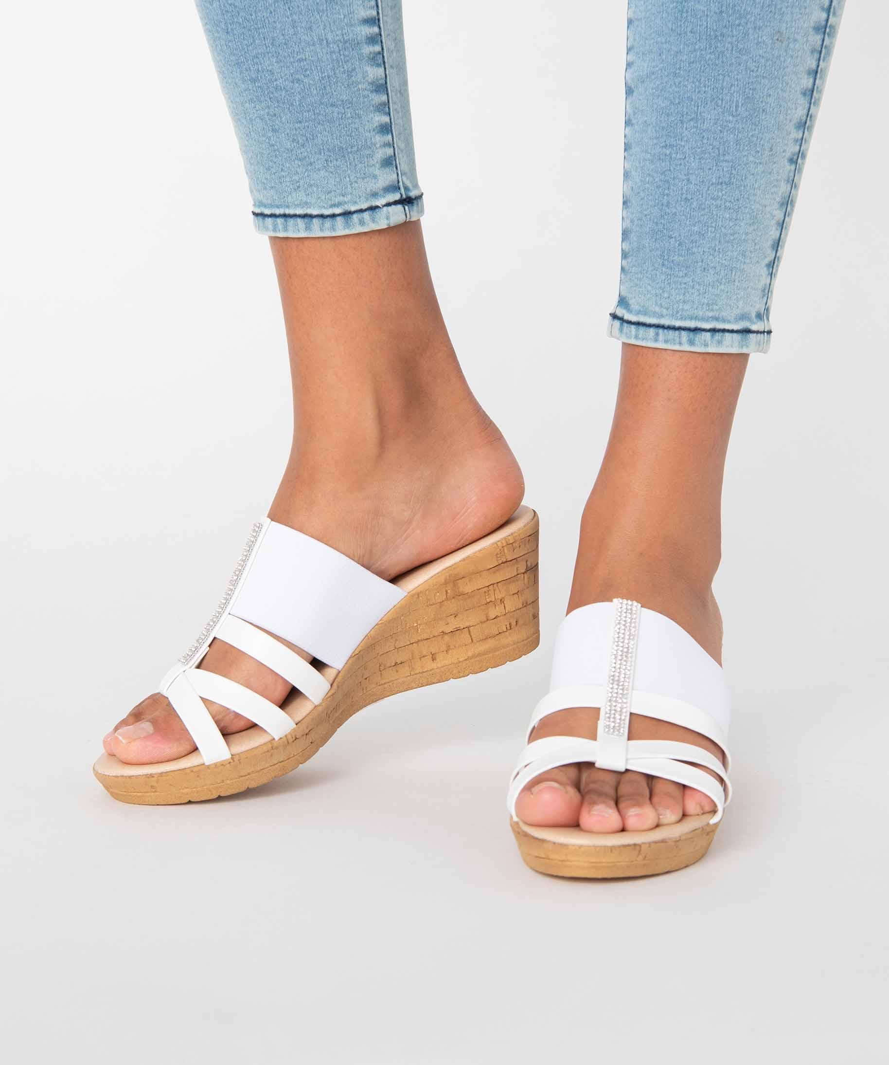 Mules femme unies à talon compensé et bride strass blanc | GEMO