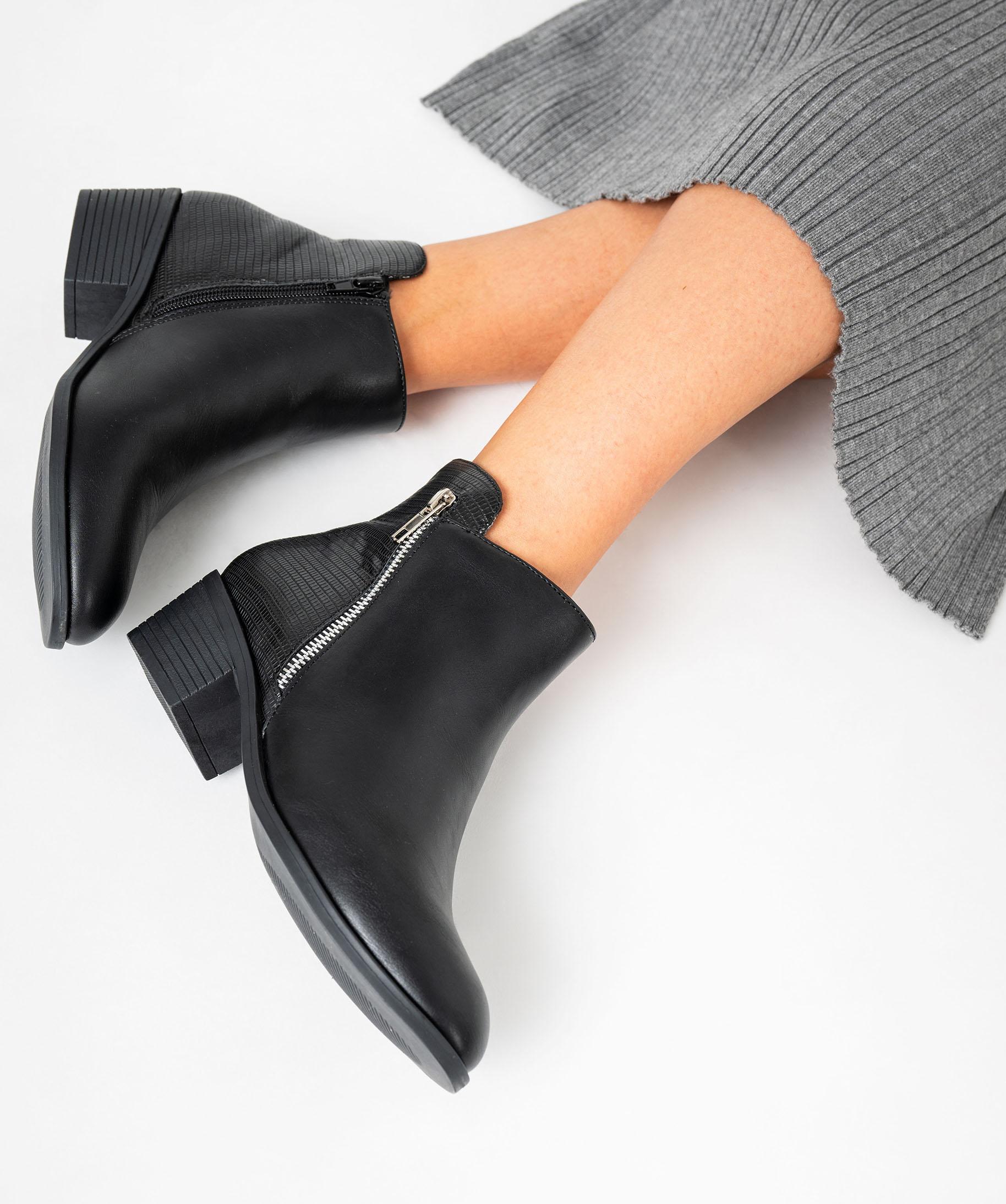 Bottines femme avec zip fantaisie et arrière effet grainé noir | GEMO