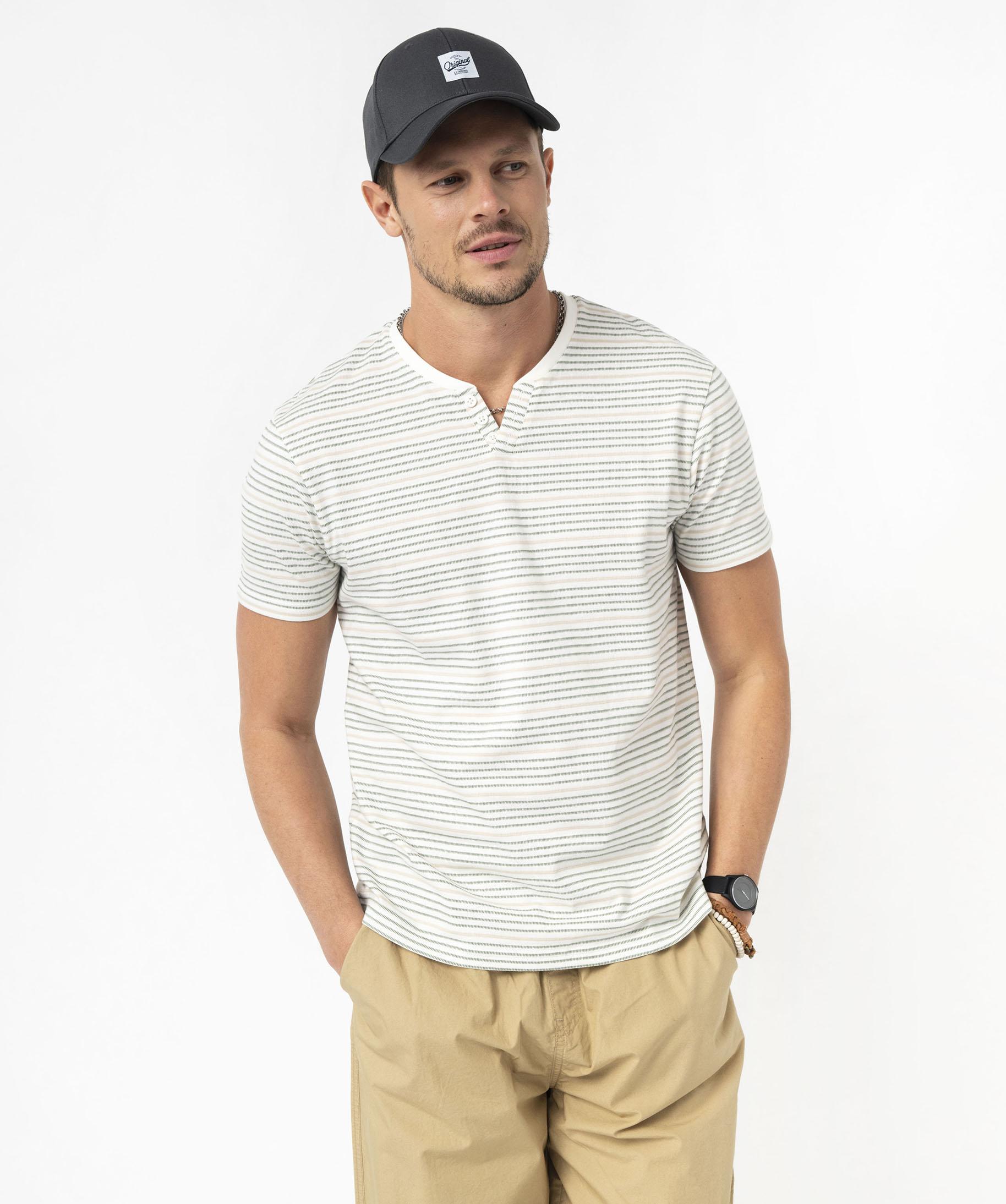 Tee-shirt manches courtes à rayures et col fantaisie homme raye | GEMO