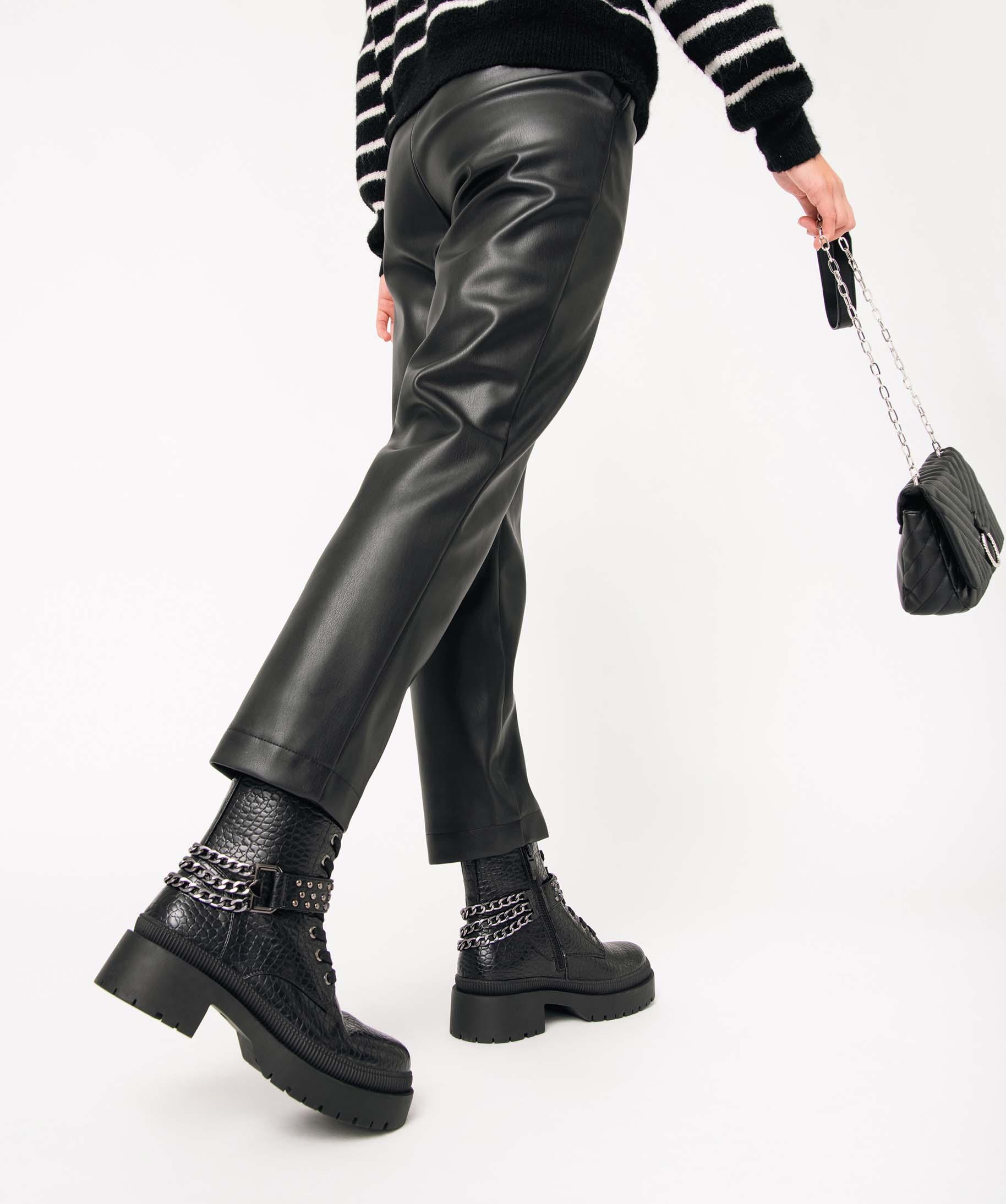 Bottines femme à talon carré dessus uni avec zip décoratif noir | GEMO