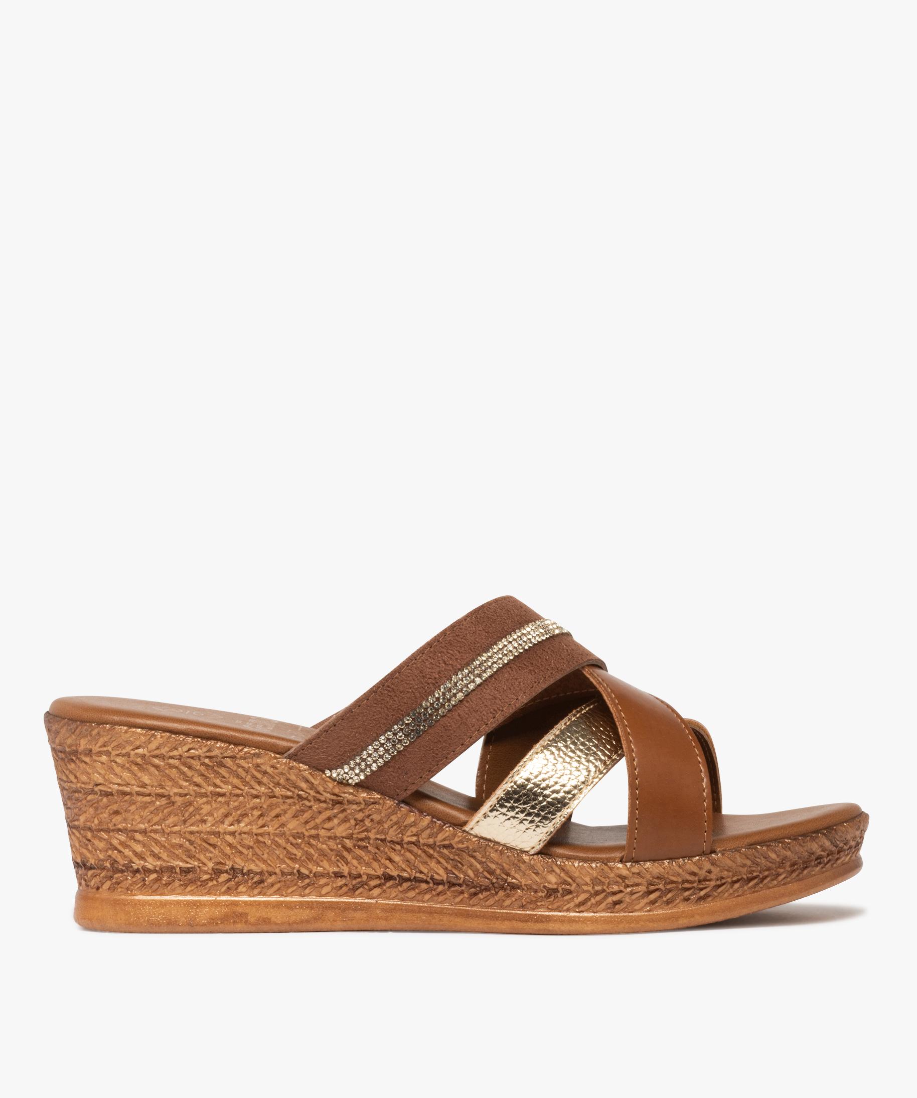 Mules femme à talon compensé et brides croisées contrasta... camel | GEMO